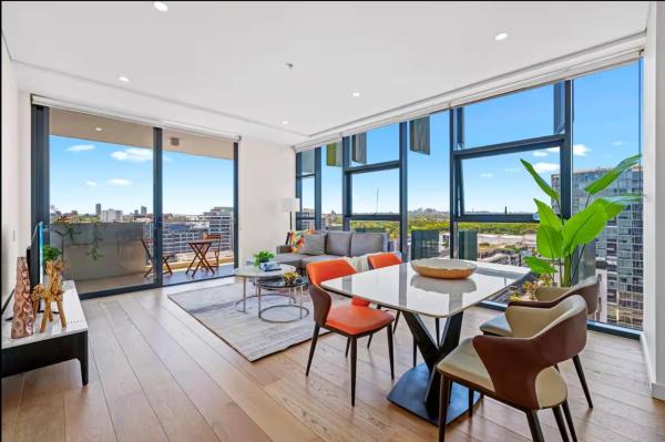 City View 2bed In Waterloo - Surry Hills