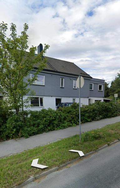 Sentrumsnær Leilighet - Norwegia