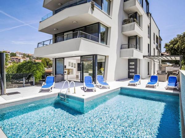 Apartment Luxury Apartment Kevin By Interhome - Banjole