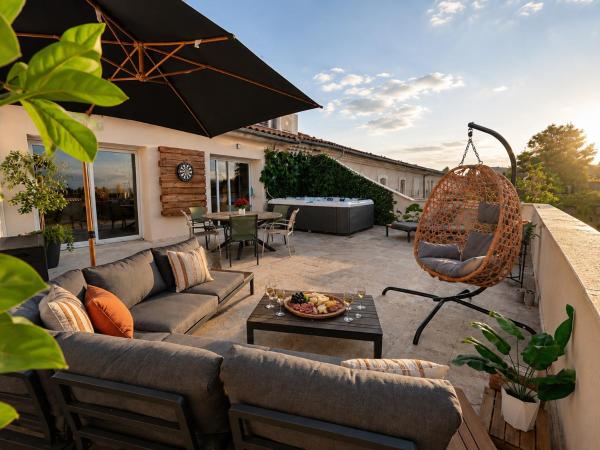 Les Arches D'or - Loft 200 M2 Avec Rooftop, Jacuzzi Et 3 Suites - Centre 5 Min - Proche A7-a9 - Orange
