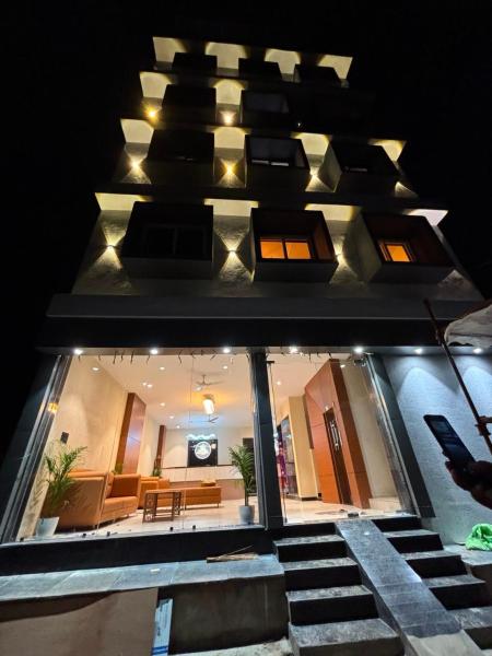 Hotel Manchester Royals Llp - Raipur