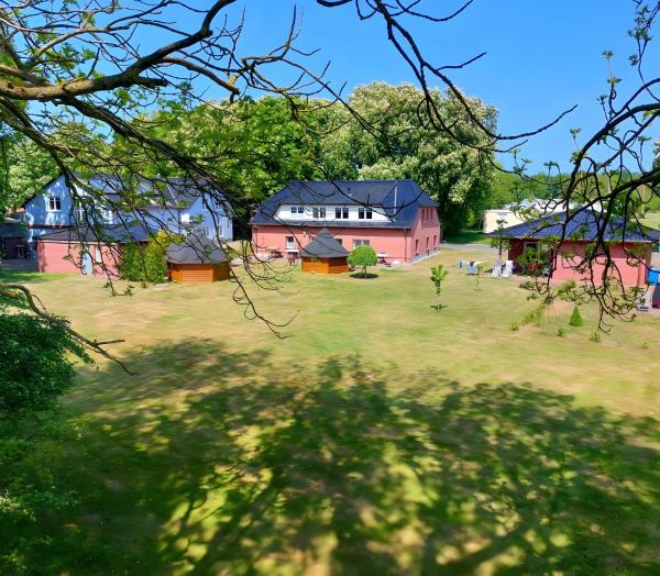 Gruppenhaus "Bodden" Auf Rügen - Hiddensee