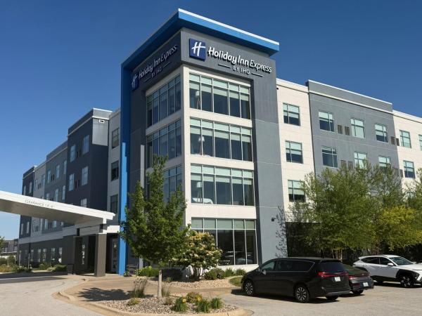 Holiday Inn Express Bettendorf - Davenport Ne By Ihg - Davenport, IA