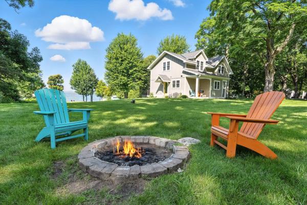 Thenells Beach House By Simple Life Rentals - Door County, WI