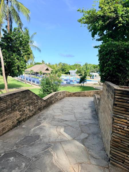 Wanderlust At Golden Sun - Diani Beach
