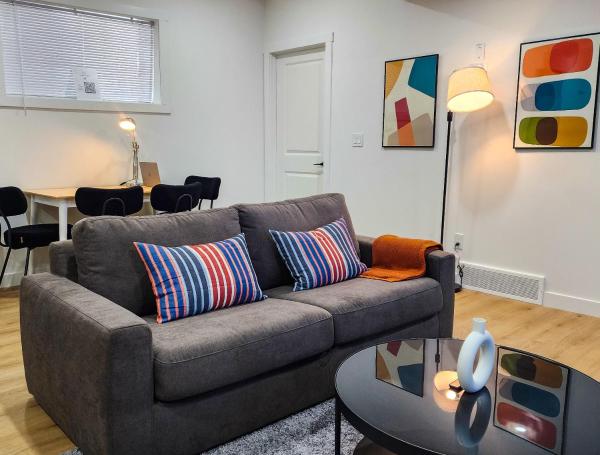 Tnc Stays Luxurious Modern Suite Seton Calgary South - Calgary