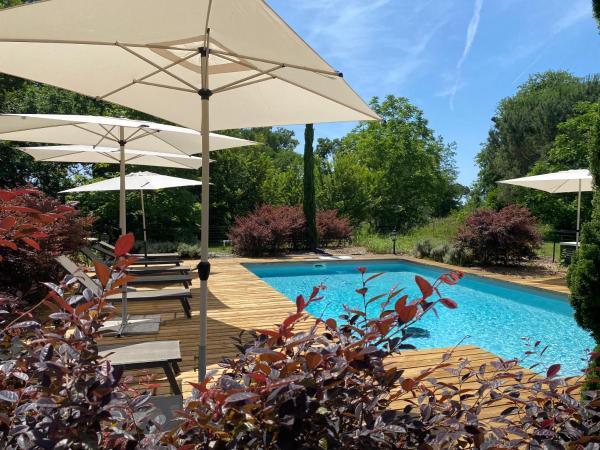 Le Baccara Lodge, Véritable Maison De Famille Avec Piscine Et Parc - Morcenx
