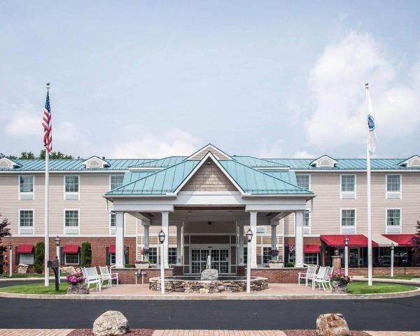 Comfort Inn & Suites Sturbridge-brimfield - Massachusetts