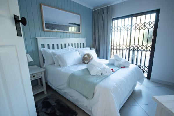 Oliverio Seaside Living - Sedgefield