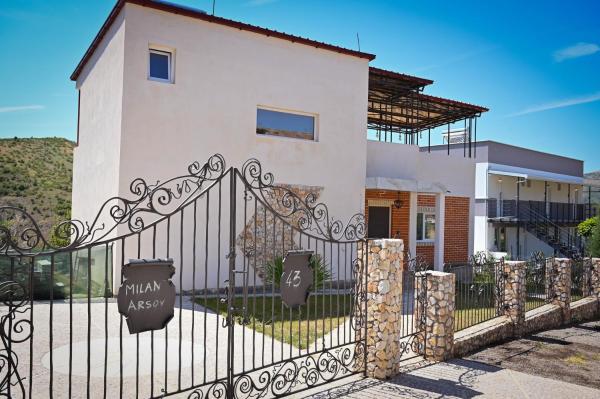 Villa Mladost Luxury - Kuzey Makedonya