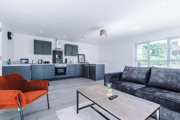 Stylish 2bdr Hospitals Nearby Free Parking - Liverpool, UK