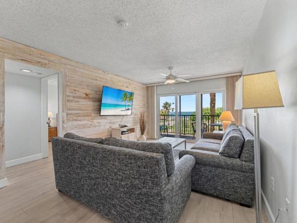 Land's End 11-202 Beach Front - Treasure Island, FL