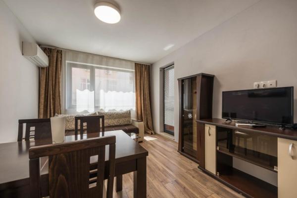 Marina Pearl • Top Center Varna - Varna