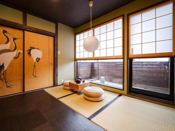 Matsu No Yado New Japanese-style B&b In Kyobashi A Premium Stay Experience With The Warmth Of Tatami Mats And Traditional Beauty - Osaka