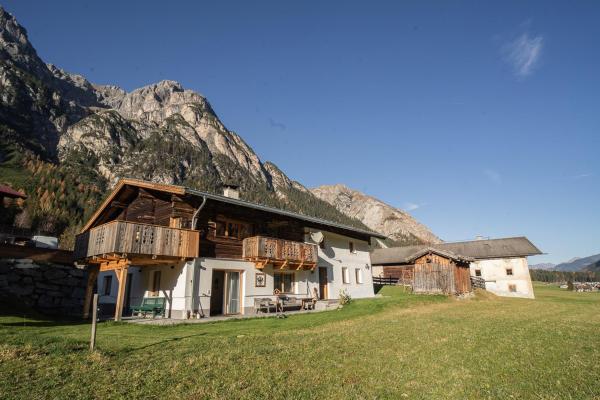 Ferienwohnung Sarah - Neustift im Stubaital
