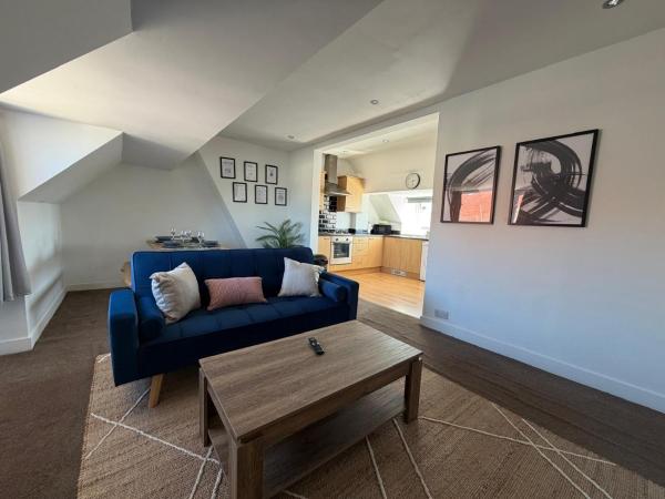 Great Sea Views Flat In Blackpool Sleeps 3 - Blackpool