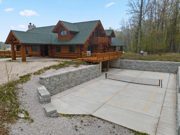 Log Retreat At Fish Creek By Simple Life Rentals - Egg Harbor, WI