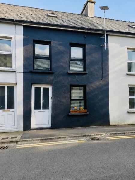 4 Market Street - Bantry