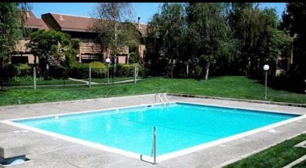 711 Apt - Redwood City, CA