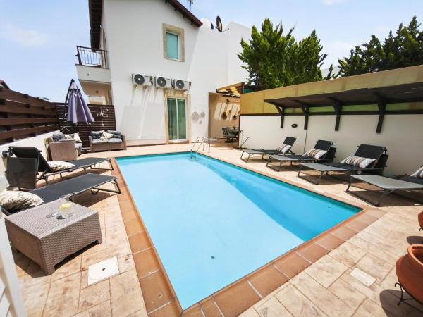 Villa Melinda - Beach & Pool Retreat - Protaras