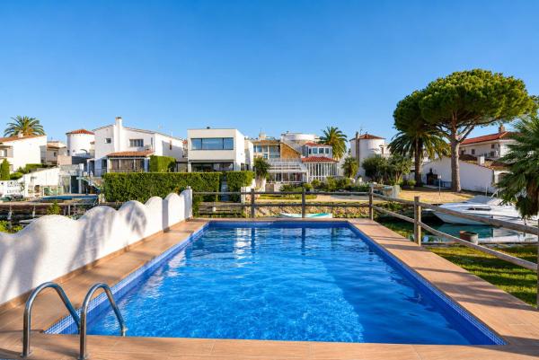 399-casa Moderna Con Amarre 14m Y Piscina Privada - Empuriabrava