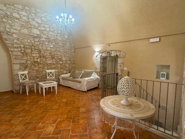 Marycloubert-home - Molfetta