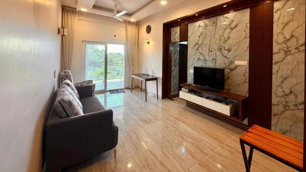 Neelaashray Sea View Apartment - Ratnagiri