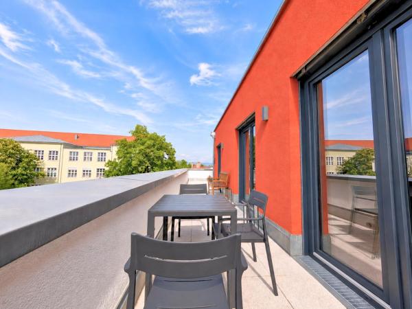 Fynbos City Penthouse, Dachterrasse, Design-küche, Parkplatz - Straubing