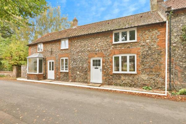 Castle Acre Retreat - Dog Friendly Cottage - Swaffham