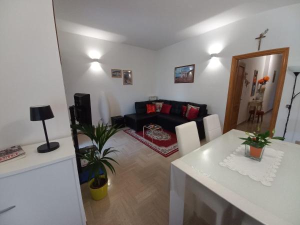 Casa Stefy Gubbio - グッビオ