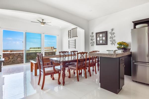 Dog-friendly Ocean-view Home With Heated Outdoor Pool, Hot Tub, Streaming, Patio - Rosarito