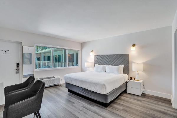 King Suite Near Fort Lauderdale Beach - Wilton Manors, FL
