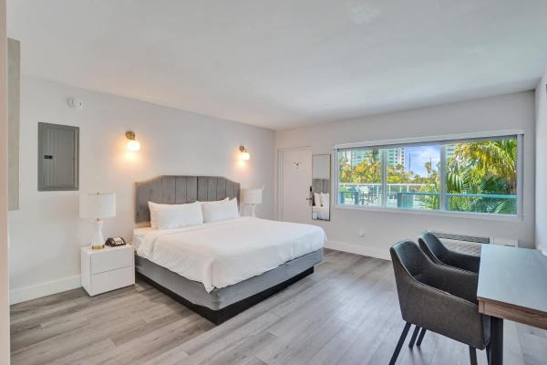 Spacious King Suite In Fort Lauderdale - Wilton Manors, FL