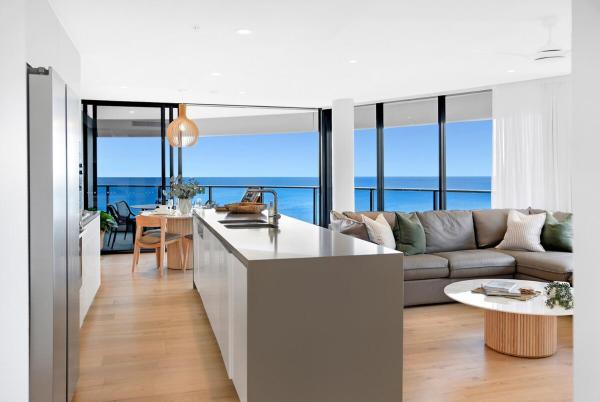 Ocean Beauty At Oracle Level 27 - Broadbeach