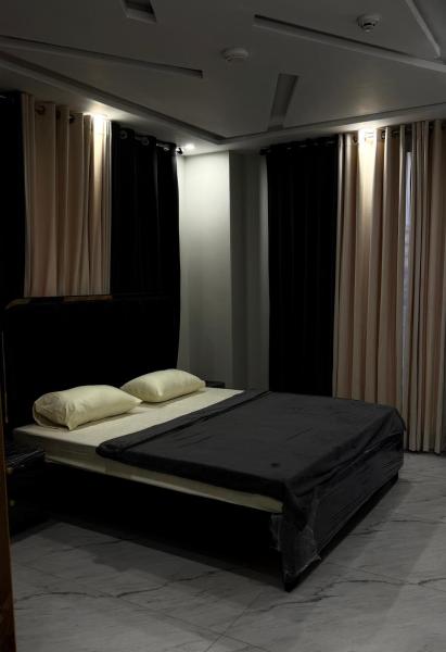 Vibe Inn Apartments - Lahore