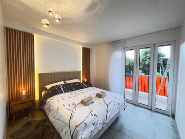 Appartement 2 Chambres - Terrasse, Parking Gratuit & Climatisation - Nizza