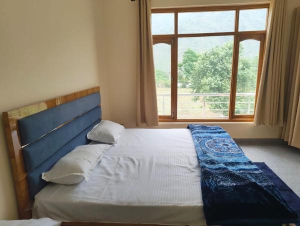 Hotel Aditya - Himachal Pradesh