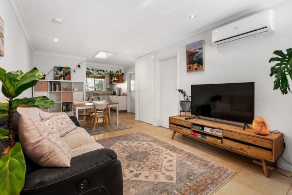 Edmund Place - Charming Fremantle Retreat - 科茨洛