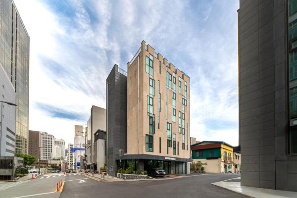 Bliss Hotel Myeongdong - Seoul