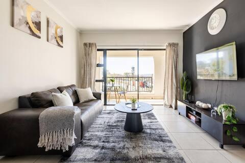 Above Cozy Corner Amsterdam - Randburg