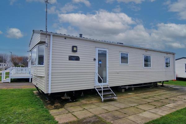 8 Berth Caravan For Hire At Manor Park Near To A Great Beach Ref 23041c - Norfolk