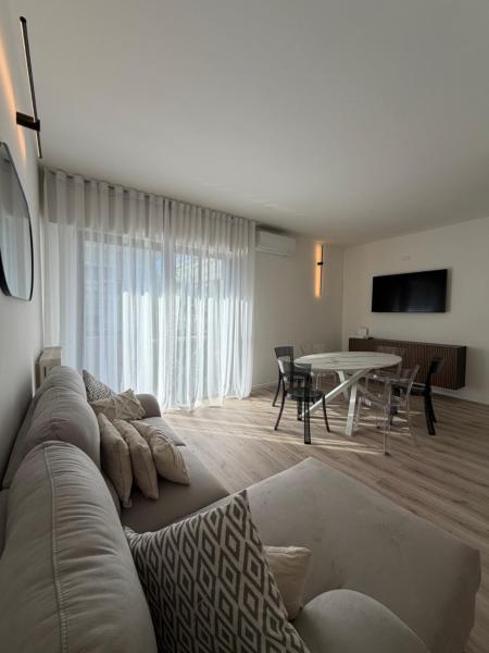 Residenza Luxury Porto 3 Camere - Flexrent Immobiliare Abissinia - Riccione