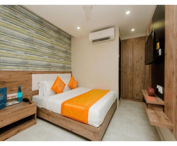 Hotel University - Haryana