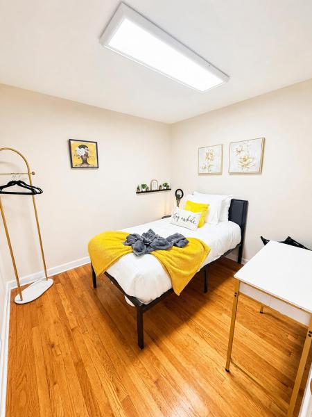 Cozy Private Twin Room 2 With Desk Tv And Wifi Near Yale - Connecticut