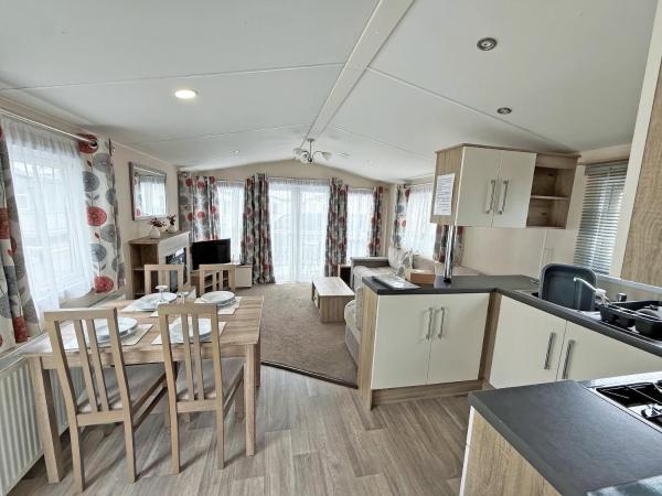 Palm Grove 183 - Ukc9561 - Skegness