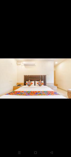 Hotel Royal Aanandam - Gwalior