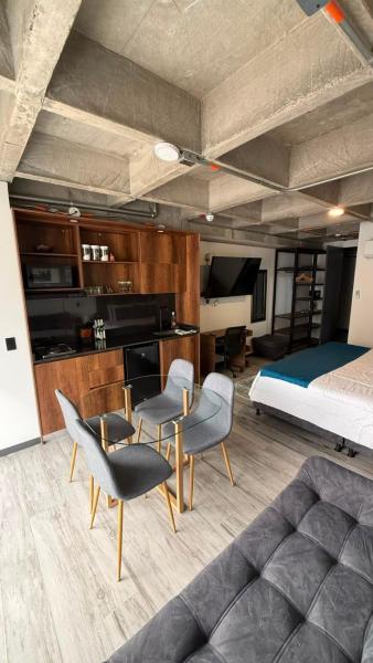 Epic Suites Pereira Balcón, Cama King, Parqueadero, Cerca A Unicentro - Alcalá