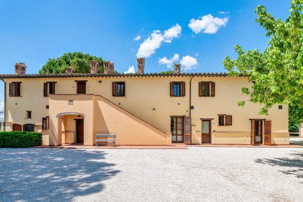 Guesthost - Il Casale Dei Gelsi - 7 Apartments With Pool & Garden - Perugia