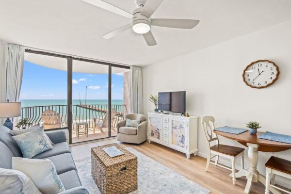 Palms Resort 605 - Direct Oceanfront Balcony - Myrtle Beach, SC