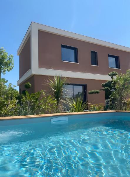 Nid De Rêves Maison Avec Jacuzzi - Le Pontet